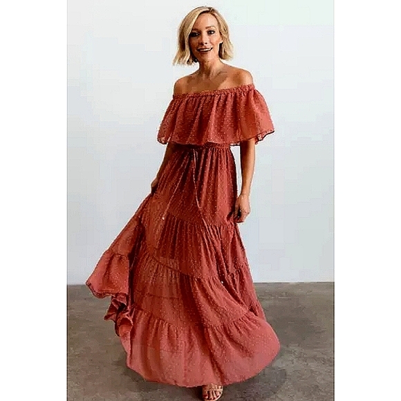 Ditzys Boutique | Dresses | Plus Size Vivian Off The Shoulder Maxi ...
